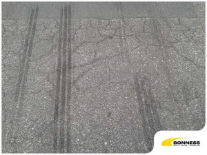 How to Prevent Tire Scuff Marks on your Asphalt Driveway